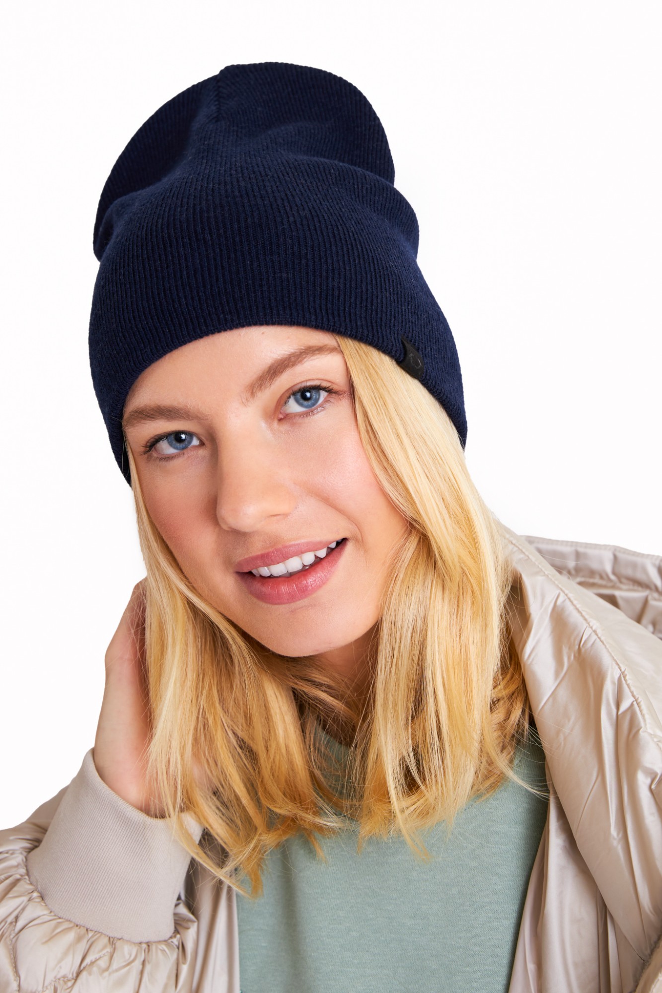 Knitted merino wool hat | Audimas