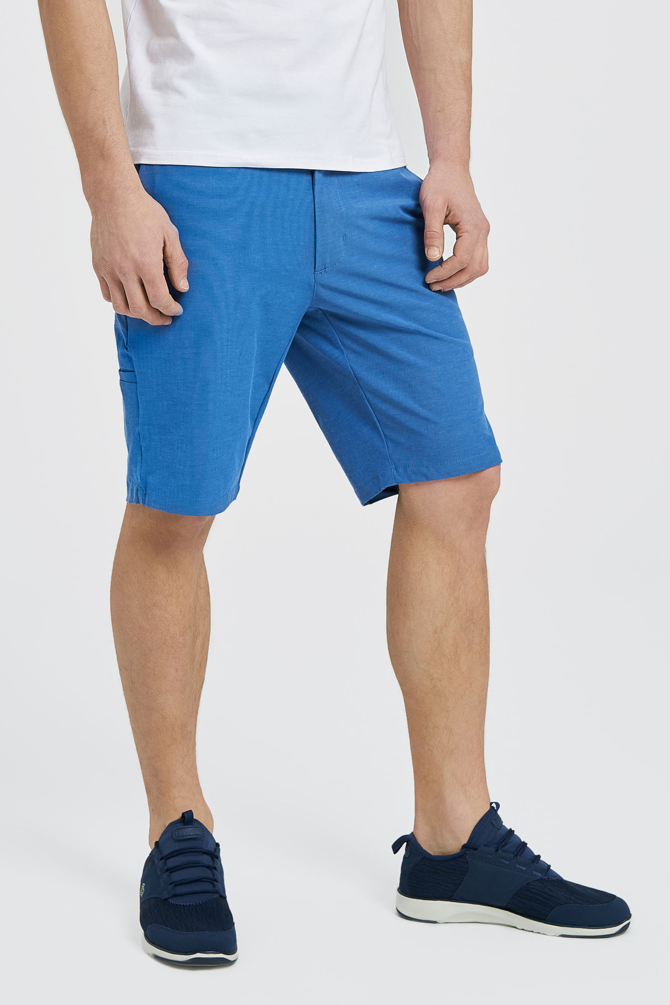 Wrinkle-free stretch fabric shorts | Audimas